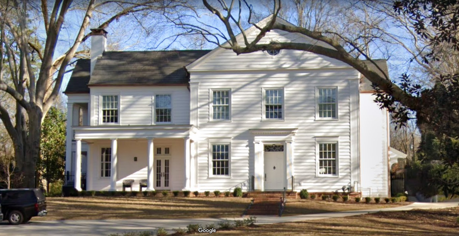 Xypex Patch’n Plug: Hydraulic Concrete Patch Compound